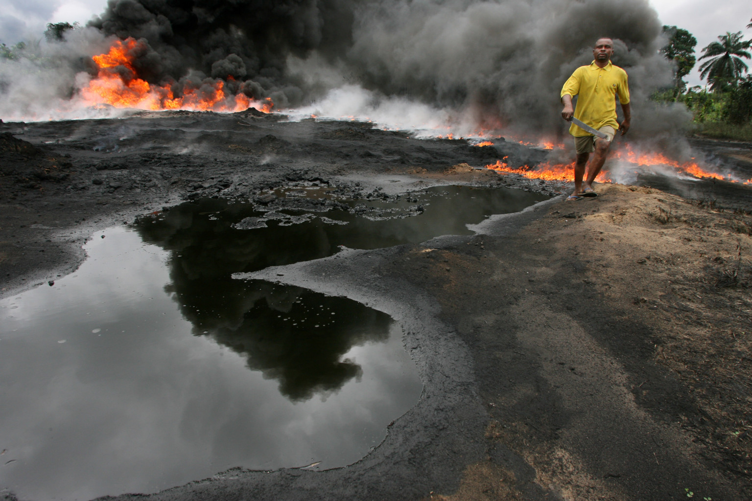 Ground-breaking court case of four Nigerian farmers against Shell ...